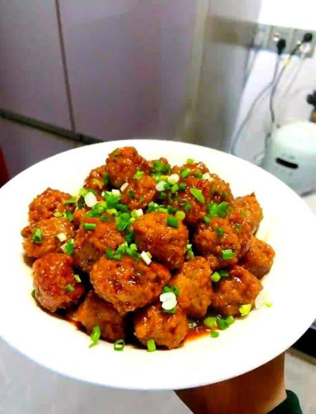 猪肉丸怎么做_猪肉丸的家常做法-第1张图片-山城妙识