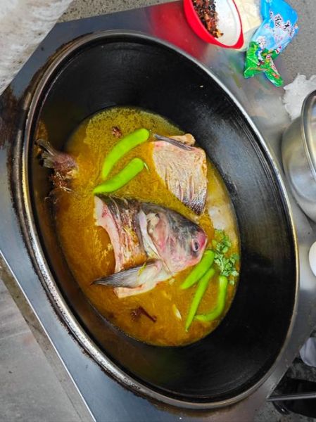炖鲢鱼怎么做好吃_炖鲢鱼的做法步骤详解-第1张图片-山城妙识