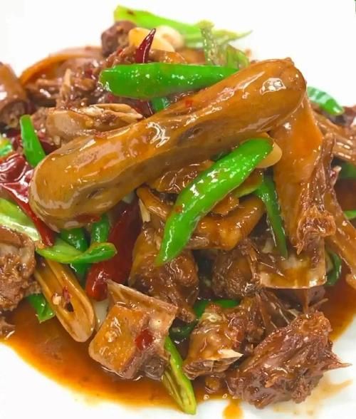 啤酒鸭家常做法_啤酒鸭怎么做才好吃-第1张图片-山城妙识 啤酒鸭家常做法_啤酒鸭怎么做才好吃-第1张图片-山城妙识