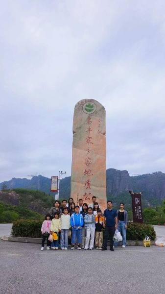 岳阳平江旅游景点推荐_平江石牛寨玻璃桥门票多少钱-第3张图片-山城妙识