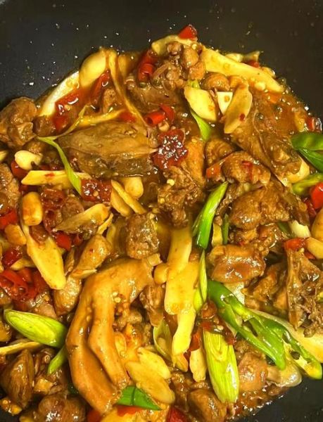 姜爆鸭子怎么做才好吃_家常做法详细步骤-第1张图片-山城妙识