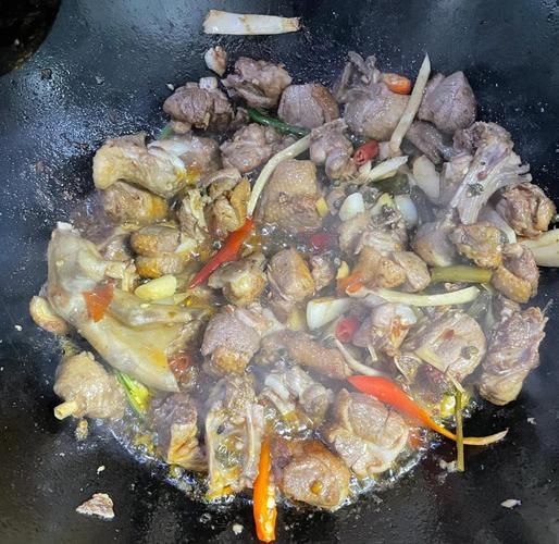 姜爆鸭子怎么做才好吃_家常做法详细步骤-第2张图片-山城妙识