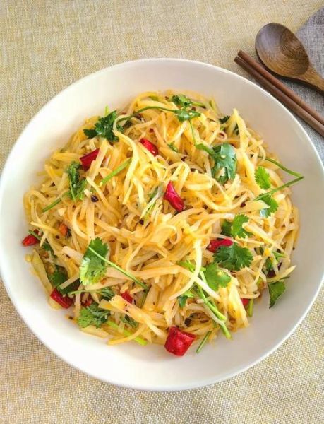 呛土豆丝怎么炒才脆_呛土豆丝要不要焯水-第3张图片-山城妙识