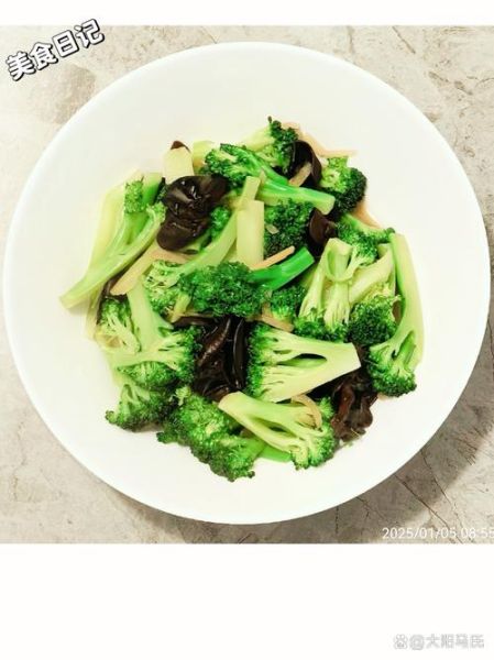 炒西兰花怎么炒才脆_西兰花焯水几分钟-第3张图片-山城妙识 炒西兰花怎么炒才脆_西兰花焯水几分钟-第3张图片-山城妙识