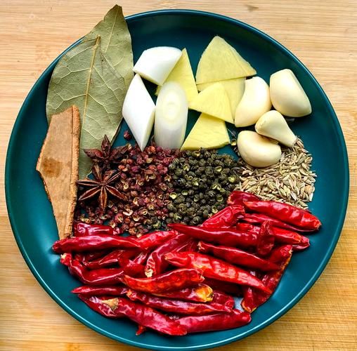 香辣小龙虾怎么做好吃_家常做法步骤详解-第3张图片-山城妙识