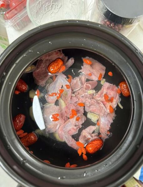 手术鸽子汤的做法_术后鸽子汤怎么炖最补-第2张图片-山城妙识 手术鸽子汤的做法_术后鸽子汤怎么炖最补-第2张图片-山城妙识