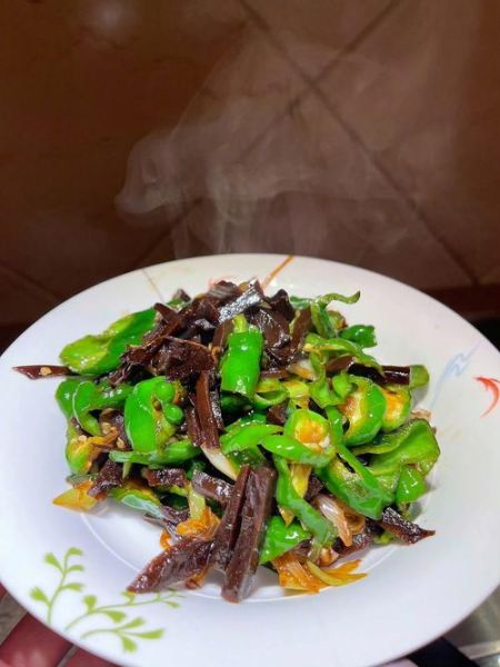 油焖辣椒咸菜怎么做_油焖辣椒咸菜做法窍门-第1张图片-山城妙识 油焖辣椒咸菜怎么做_油焖辣椒咸菜做法窍门-第1张图片-山城妙识