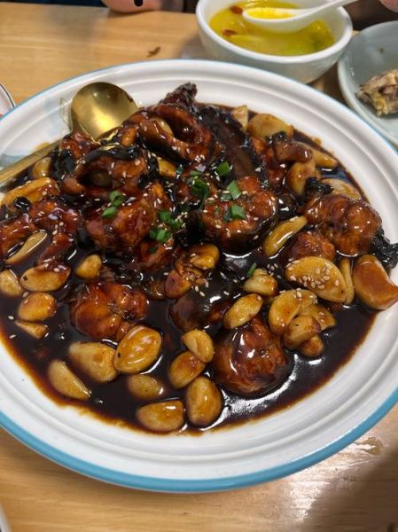 红烧河鳗怎么做才正宗_河鳗要不要先焯水-第2张图片-山城妙识