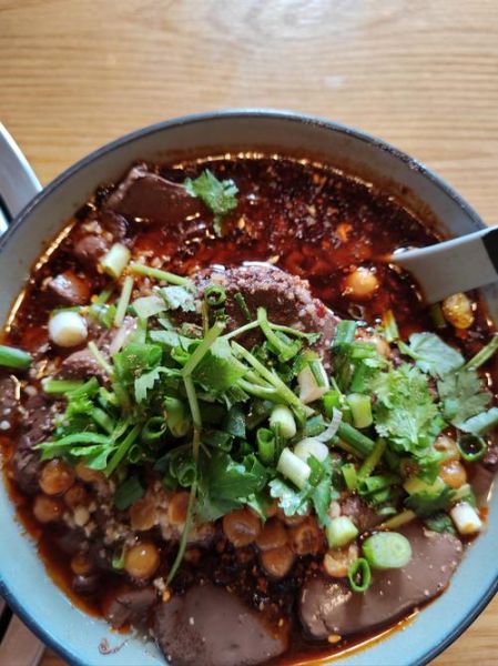 烧血旺的家常做法_血旺怎么做好吃又嫩-第2张图片-山城妙识