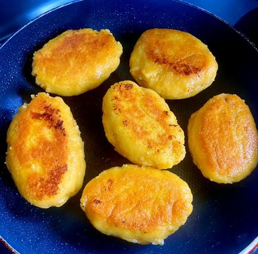 玉米饼怎么做_玉米饼需要发酵吗-第1张图片-山城妙识 玉米饼怎么做_玉米饼需要发酵吗-第1张图片-山城妙识