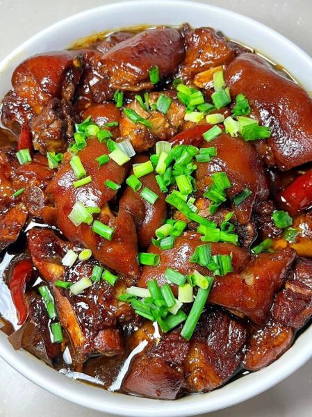 客家猪脚怎么做_客家猪脚最正宗做法-第1张图片-山城妙识