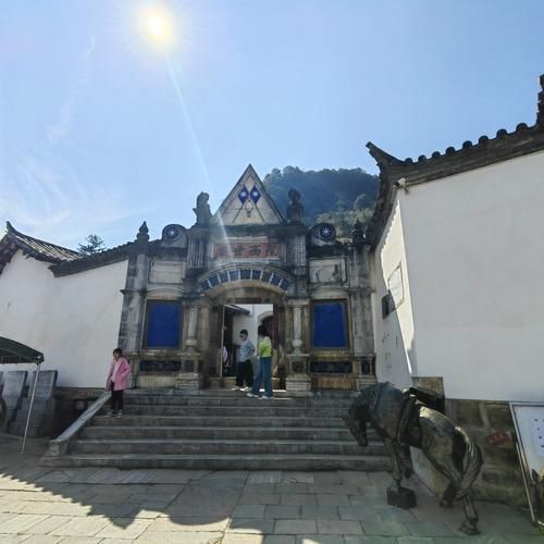 新平县旅游景点有哪些_新平旅游攻略必去景点-第2张图片-山城妙识