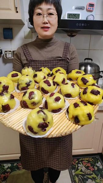 黄小米年糕怎么做_黄小米年糕家常做法-第3张图片-山城妙识