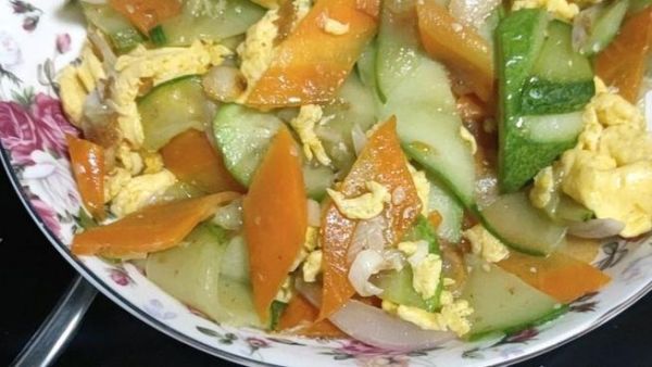 水炒鸡蛋怎么做_水炒鸡蛋为什么不用油-第2张图片-山城妙识