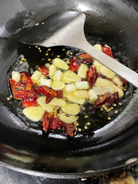 鸭子做法_鸭子怎么做好吃-第2张图片-山城妙识