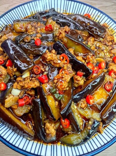 家常红烧茄子怎么做_红烧茄子做法步骤-第3张图片-山城妙识 家常红烧茄子怎么做_红烧茄子做法步骤-第3张图片-山城妙识