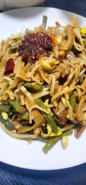 焖面怎么做好吃_家常焖面的做法步骤-第2张图片-山城妙识