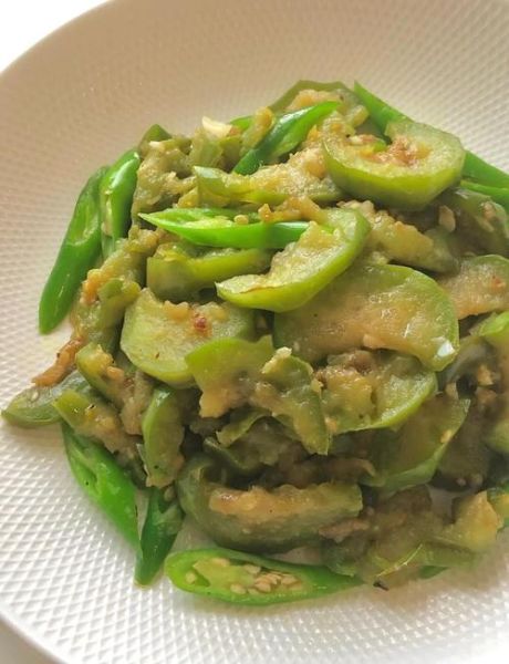 绿茄子怎么炒好吃_家常绿茄子做法-第1张图片-山城妙识