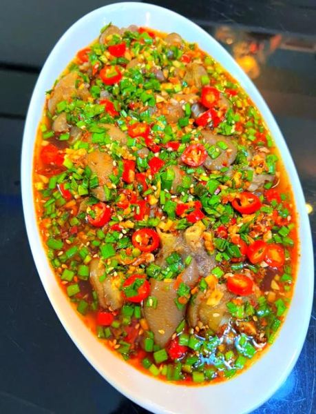 凉拌猪蹄怎么做_凉拌猪蹄要焯水吗-第1张图片-山城妙识