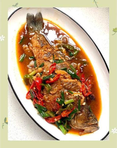 家常红烧鲈鱼怎么做_红烧鲈鱼最正宗做法-第1张图片-山城妙识 家常红烧鲈鱼怎么做_红烧鲈鱼最正宗做法-第1张图片-山城妙识