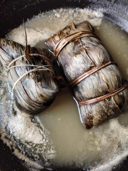 火腿肠粽子怎么包_火腿肠粽子煮多久才熟-第1张图片-山城妙识