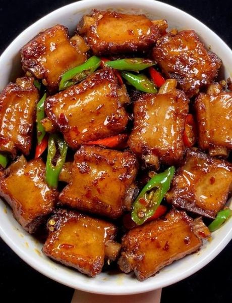 家常炒排骨怎么做_炒排骨怎么炒才嫩-第1张图片-山城妙识