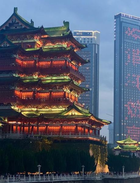 南昌夜游必玩景点有哪些_南昌晚上哪里好玩-第3张图片-山城妙识