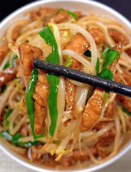 绿豆芽炒肉丝怎么炒才脆_肉丝怎么腌制才嫩滑-第1张图片-山城妙识