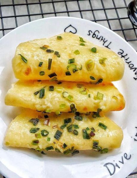 懒人葱油饼怎么做_不用揉面的葱油饼做法-第1张图片-山城妙识