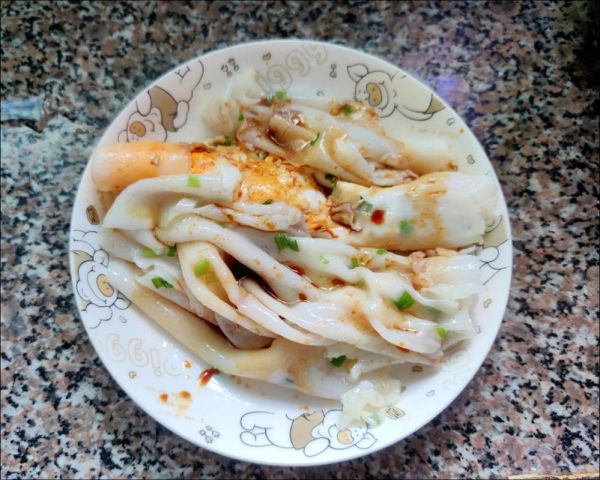 粘米粉怎么做肠粉_粘米粉可以做什么点心-第2张图片-山城妙识 粘米粉怎么做肠粉_粘米粉可以做什么点心-第2张图片-山城妙识