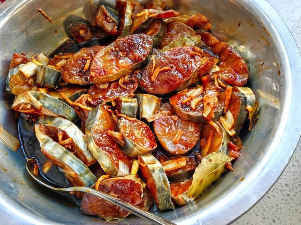 熏鲅鱼怎么做好吃_家常熏鲅鱼做法步骤-第3张图片-山城妙识