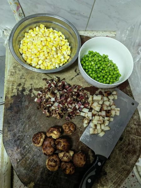 糯米鸡翅包饭怎么做_鸡翅包饭用什么米最好-第1张图片-山城妙识