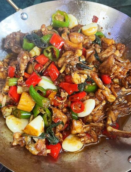 干锅牛蛙怎么做_干锅牛蛙最正宗的做法-第1张图片-山城妙识 干锅牛蛙怎么做_干锅牛蛙最正宗的做法-第1张图片-山城妙识