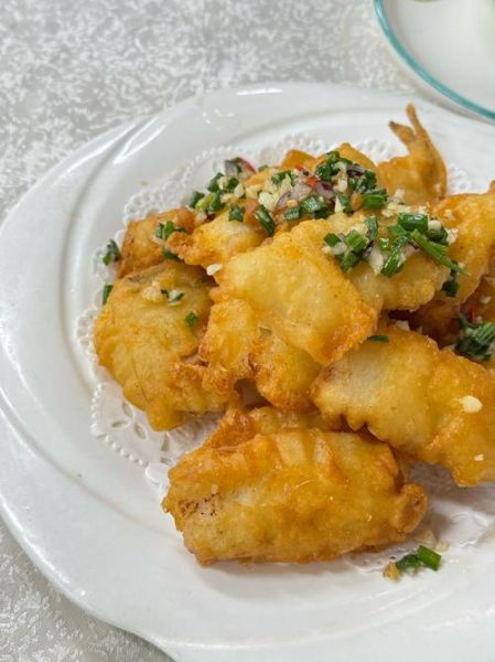 椒盐九肚鱼怎么做_九肚鱼为什么一炸就碎-第1张图片-山城妙识 椒盐九肚鱼怎么做_九肚鱼为什么一炸就碎-第1张图片-山城妙识