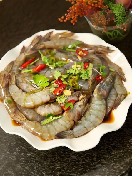 生呛大虾怎么做_生呛大虾用不用焯水-第1张图片-山城妙识