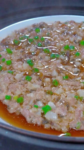 广东蒸肉饼怎么做_蒸肉饼嫩滑不柴的秘诀-第3张图片-山城妙识 广东蒸肉饼怎么做_蒸肉饼嫩滑不柴的秘诀-第3张图片-山城妙识