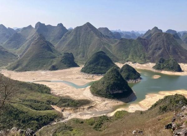 广西喀斯特地貌_广西为什么山多-第1张图片-山城妙识 广西喀斯特地貌_广西为什么山多-第1张图片-山城妙识