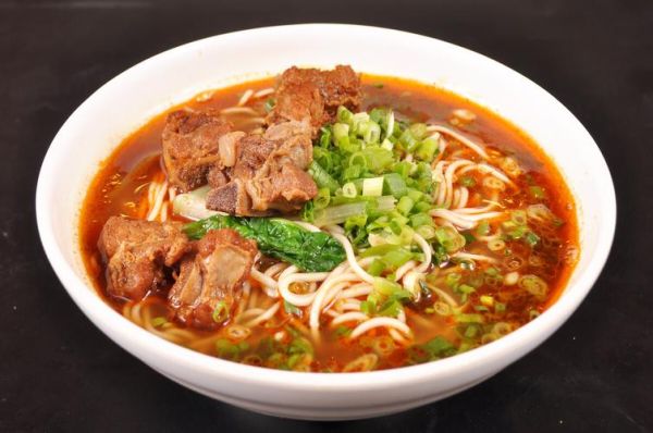 红烧牛肉面怎么做_红烧牛肉面家常做法-第3张图片-山城妙识