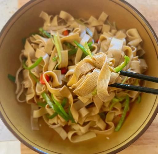 油淋干豆腐怎么做_油淋干豆腐的做法窍门-第2张图片-山城妙识 油淋干豆腐怎么做_油淋干豆腐的做法窍门-第2张图片-山城妙识