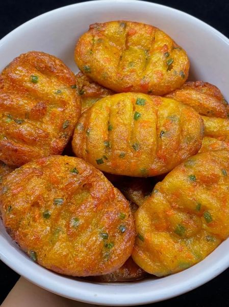 炸土豆饼怎么做_炸土豆饼为什么总是散开-第2张图片-山城妙识 炸土豆饼怎么做_炸土豆饼为什么总是散开-第2张图片-山城妙识