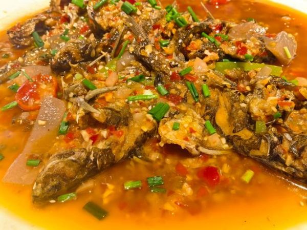 正宗黄焖鱼怎么做_黄焖鱼用什么鱼最好吃-第3张图片-山城妙识