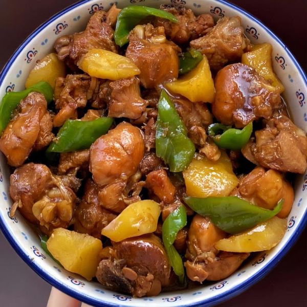 烧小鸡腿家常做法大全_小鸡腿怎么做好吃又入味-第1张图片-山城妙识