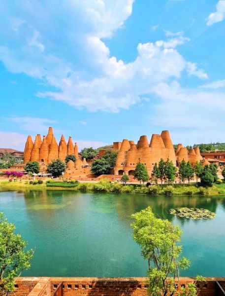 弥勒旅游景点有哪些_弥勒旅游攻略必去景点-第1张图片-山城妙识 弥勒旅游景点有哪些_弥勒旅游攻略必去景点-第1张图片-山城妙识