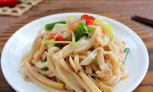 凉拌鸡腿菇怎么做_鸡腿菇焯水几分钟-第2张图片-山城妙识