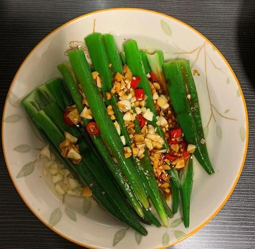 炒秋葵怎么炒才脆_秋葵焯水几分钟才绿-第3张图片-山城妙识 炒秋葵怎么炒才脆_秋葵焯水几分钟才绿-第3张图片-山城妙识