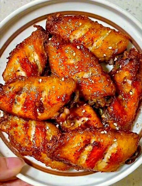 炸鸡翅的家常做法_怎样炸鸡翅外酥里嫩-第2张图片-山城妙识 炸鸡翅的家常做法_怎样炸鸡翅外酥里嫩-第2张图片-山城妙识