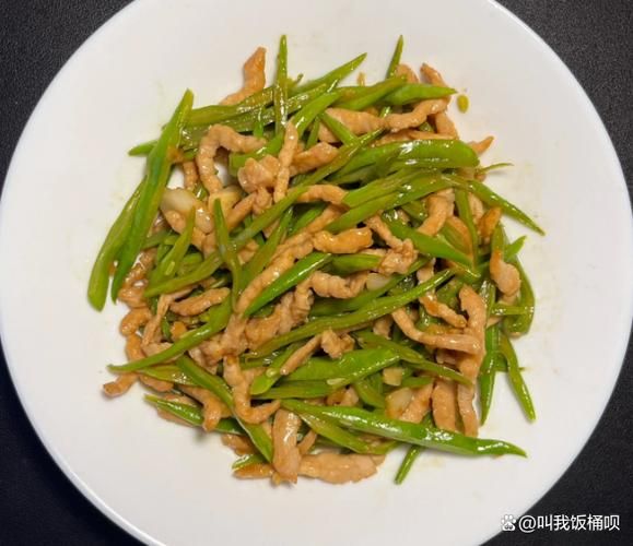 扁豆炒肉怎么炒才好吃_扁豆炒肉焯水还是不焯水-第2张图片-山城妙识 扁豆炒肉怎么炒才好吃_扁豆炒肉焯水还是不焯水-第2张图片-山城妙识