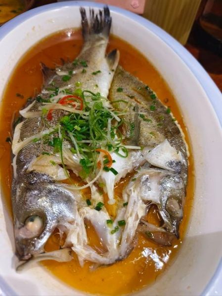 鲈鱼清蒸几分钟最佳_鲈鱼清蒸要不要去鳞-第1张图片-山城妙识 鲈鱼清蒸几分钟最佳_鲈鱼清蒸要不要去鳞-第1张图片-山城妙识