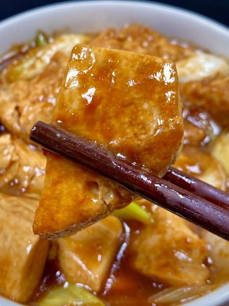 葱油豆腐怎么做_家常葱油豆腐简单做法-第3张图片-山城妙识