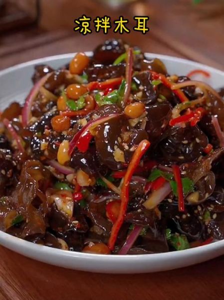 凉拌黑木耳怎么做_黑木耳焯水几分钟才脆-第2张图片-山城妙识 凉拌黑木耳怎么做_黑木耳焯水几分钟才脆-第2张图片-山城妙识